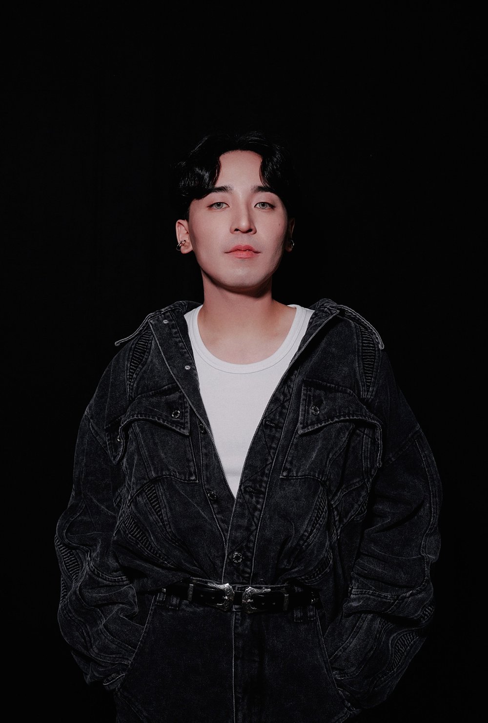 About ANGUS TSUI — ANGUS TSUI