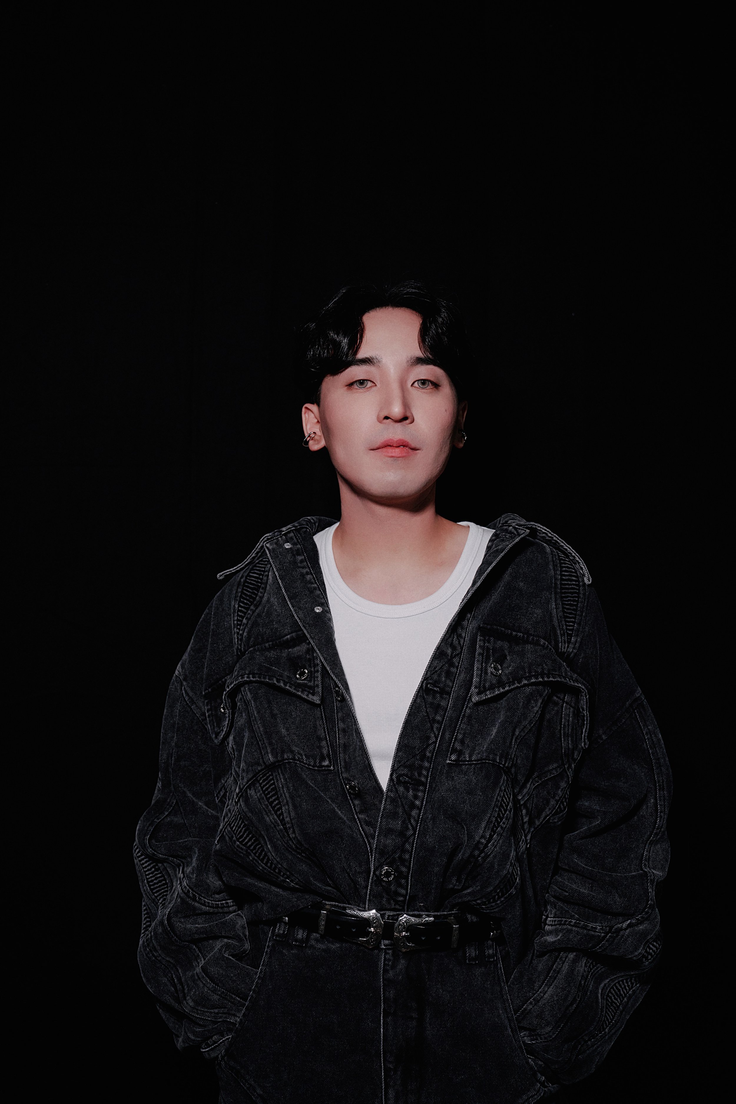 About ANGUS TSUI — ANGUS TSUI