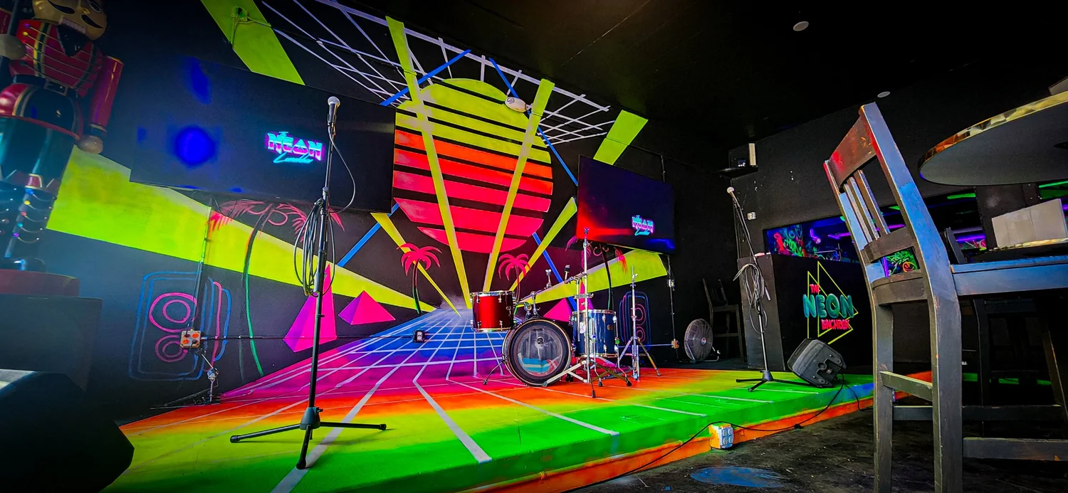 The First Dedicated Lunch Spot in St. Pete | The Neon Lunchbox