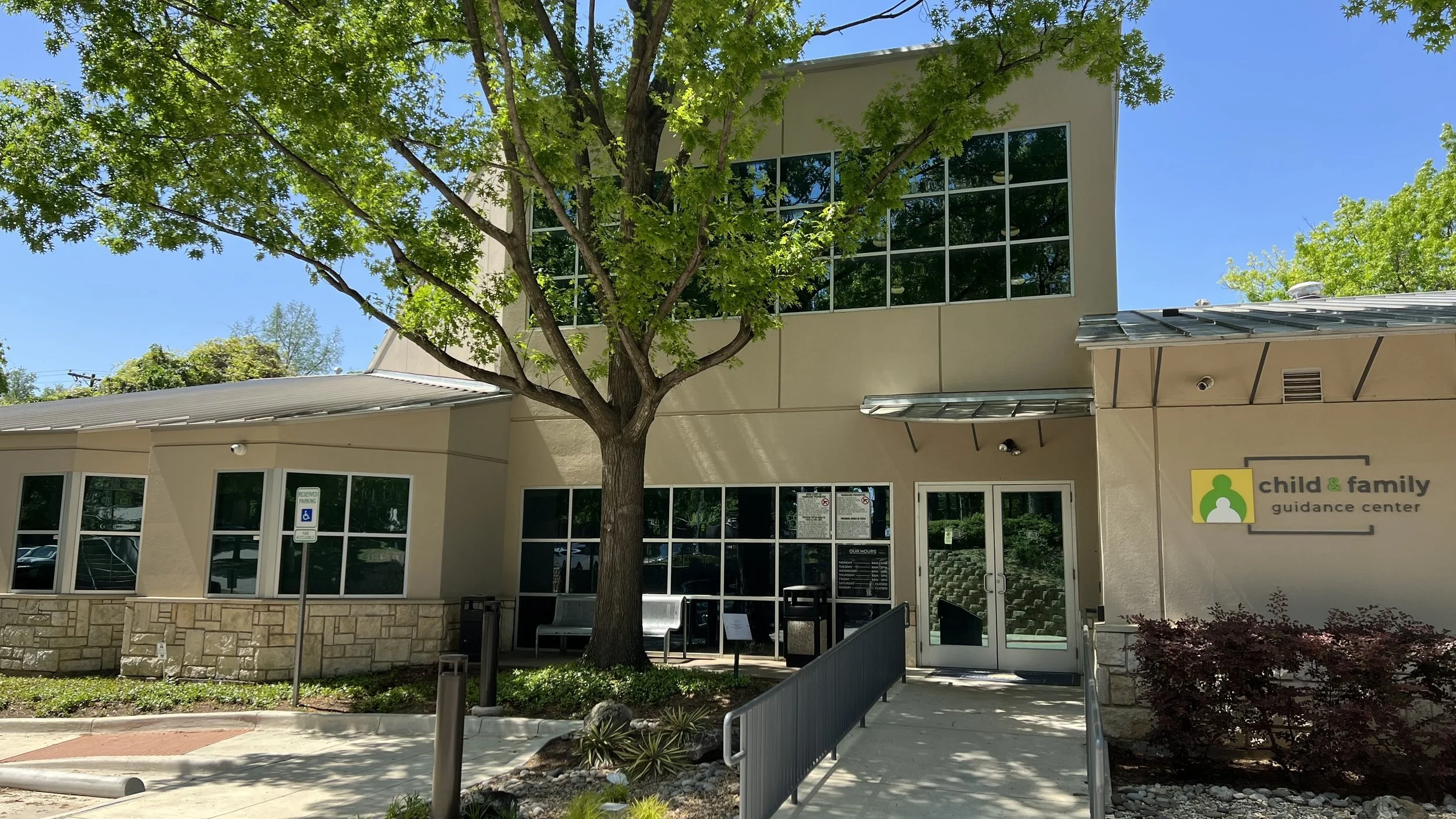 Dallas (Harry Hines) — Child & Family Guidance Center