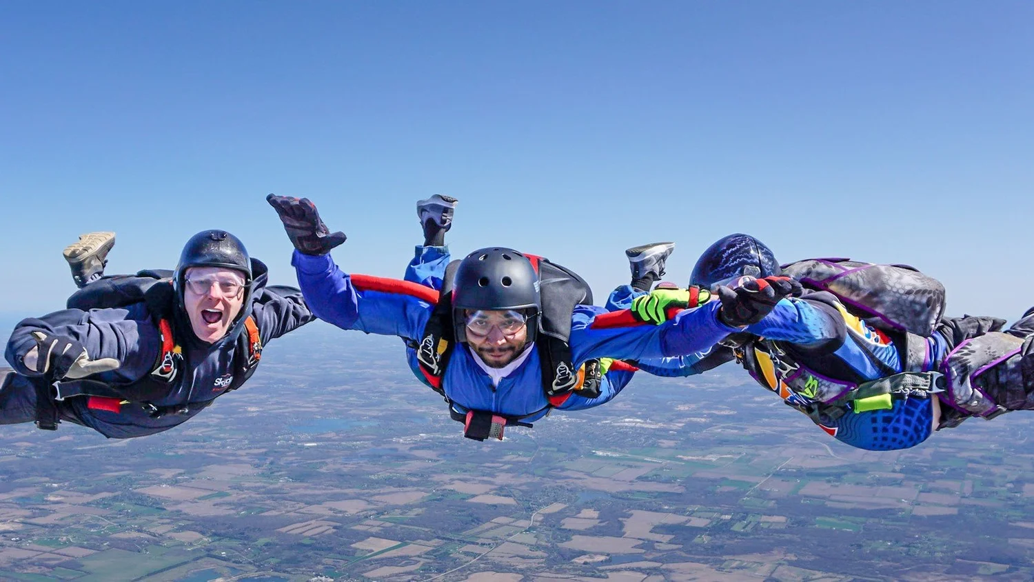 Skydive Milwaukee — Learn to Skydive