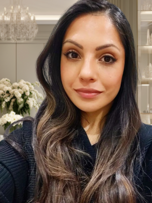 Meet Dr Selina: Non-Invasive Cosmetic Procedure Specialist — Dr Selina ...