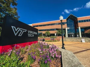Virginia Tech adds AI to admissions essay reviews and moves early ...
