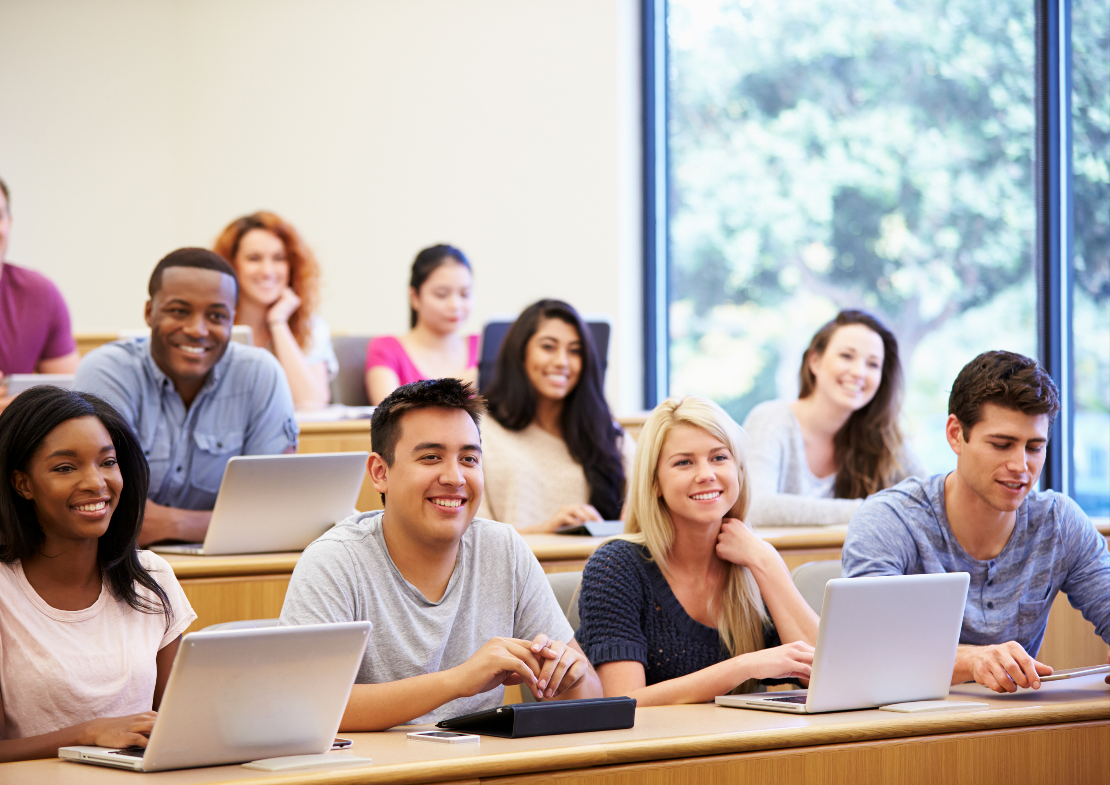 CollegeVine’s AI Expansion Targets Cost Reduction and Engagement for ...