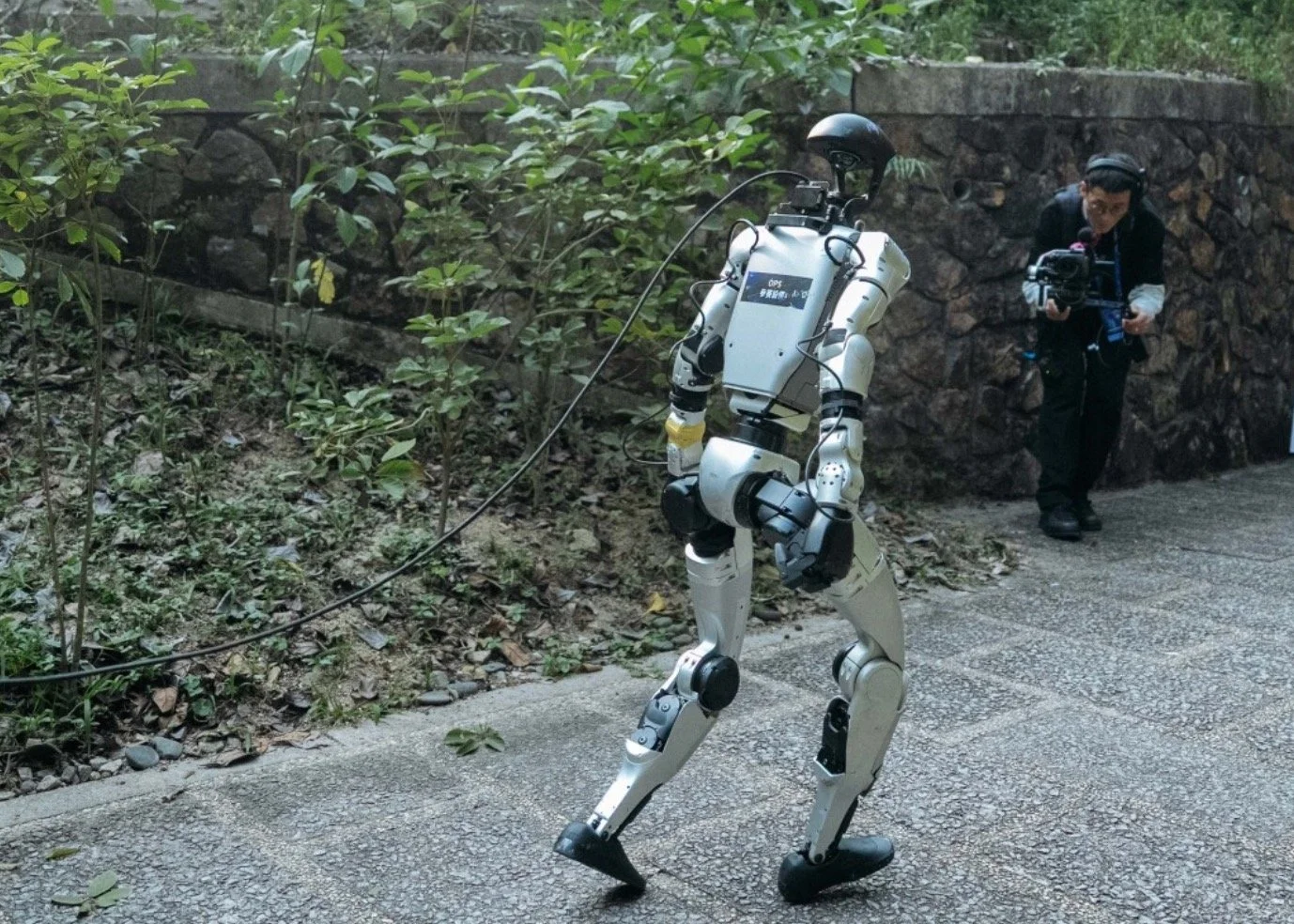 Zhejiang University team claims $150,000 prize for breakthrough in ...