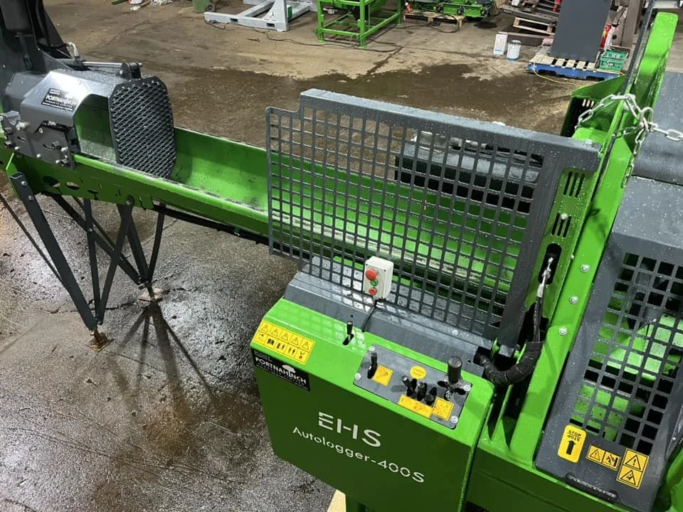 Autologger 400s — PORTNAHINCH PRODUCTS LTD