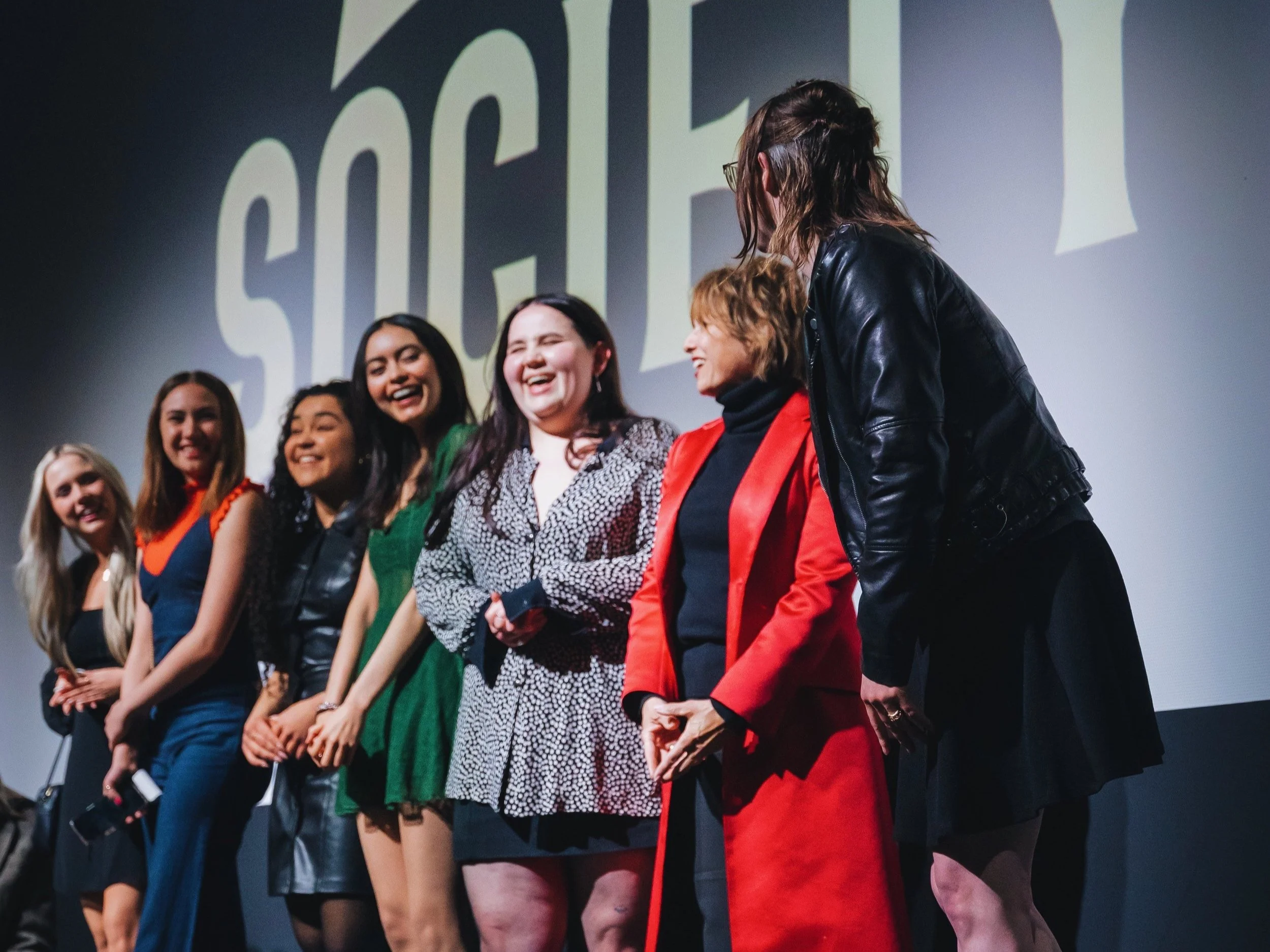 About Me — Claire Qute