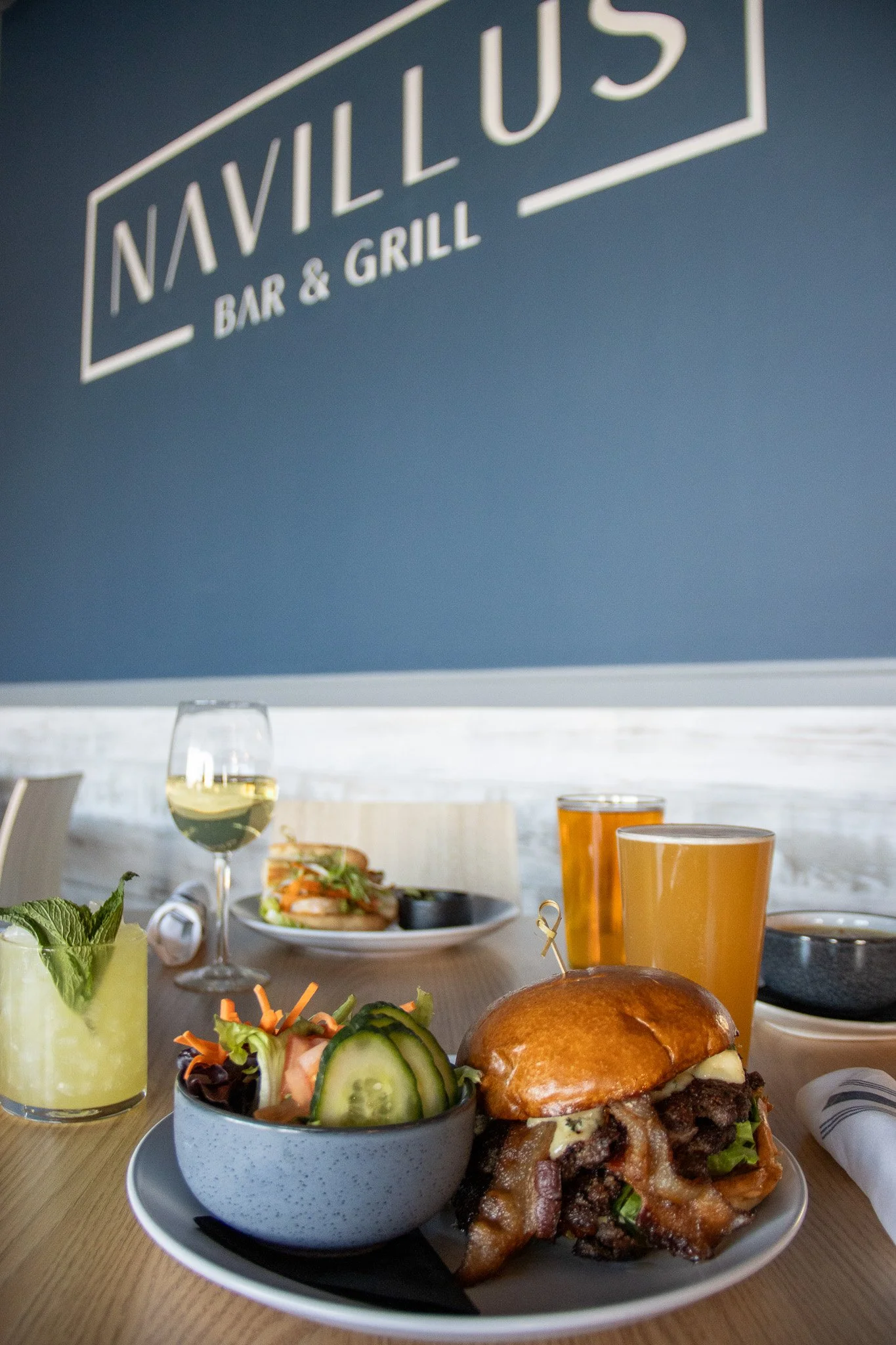 Dinner Menu — Navilllus
