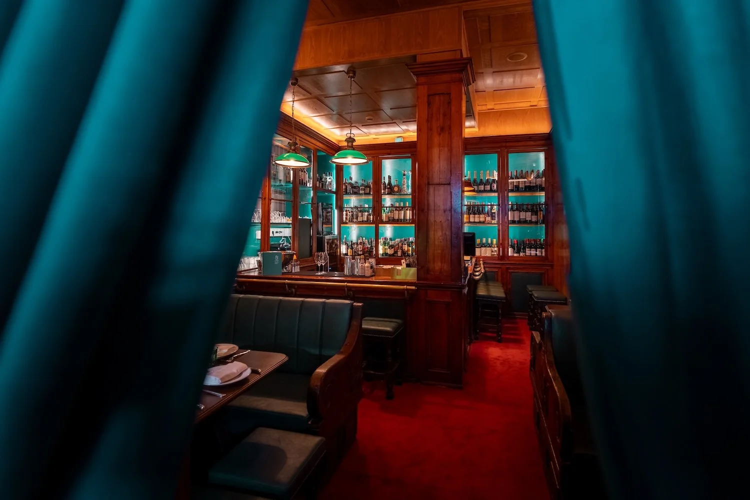 Snob Bar Lisbon Reopens: Iconic Legacy and Modern Cocktails — Lisbon Insiders