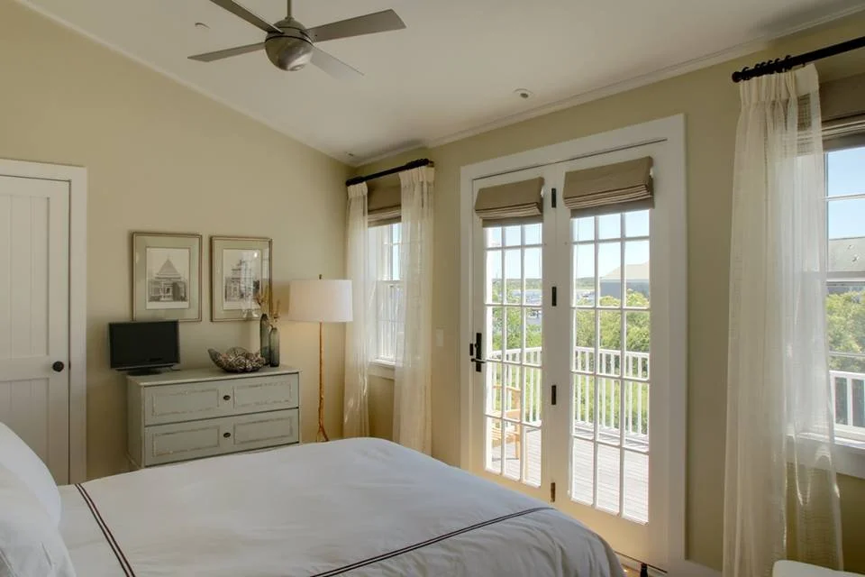 Blue Fin Cottage — Harborview Nantucket