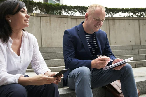Coaching vs. Managing: Key Differences and When to Use Each Style ...