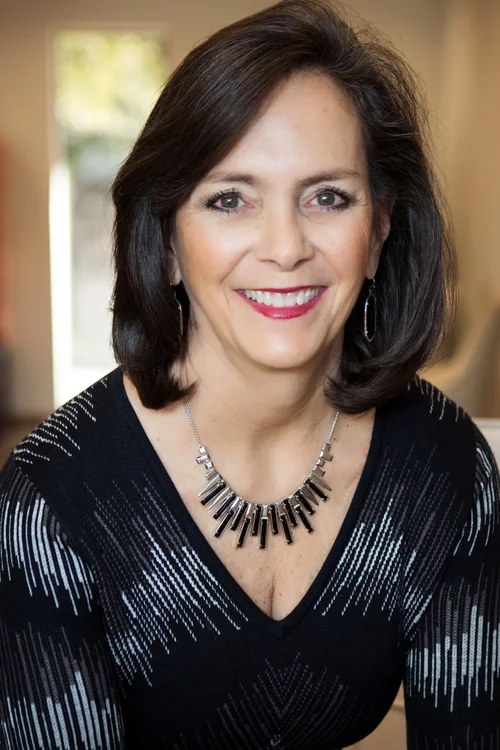 Our Team — Sanders Travel Centre