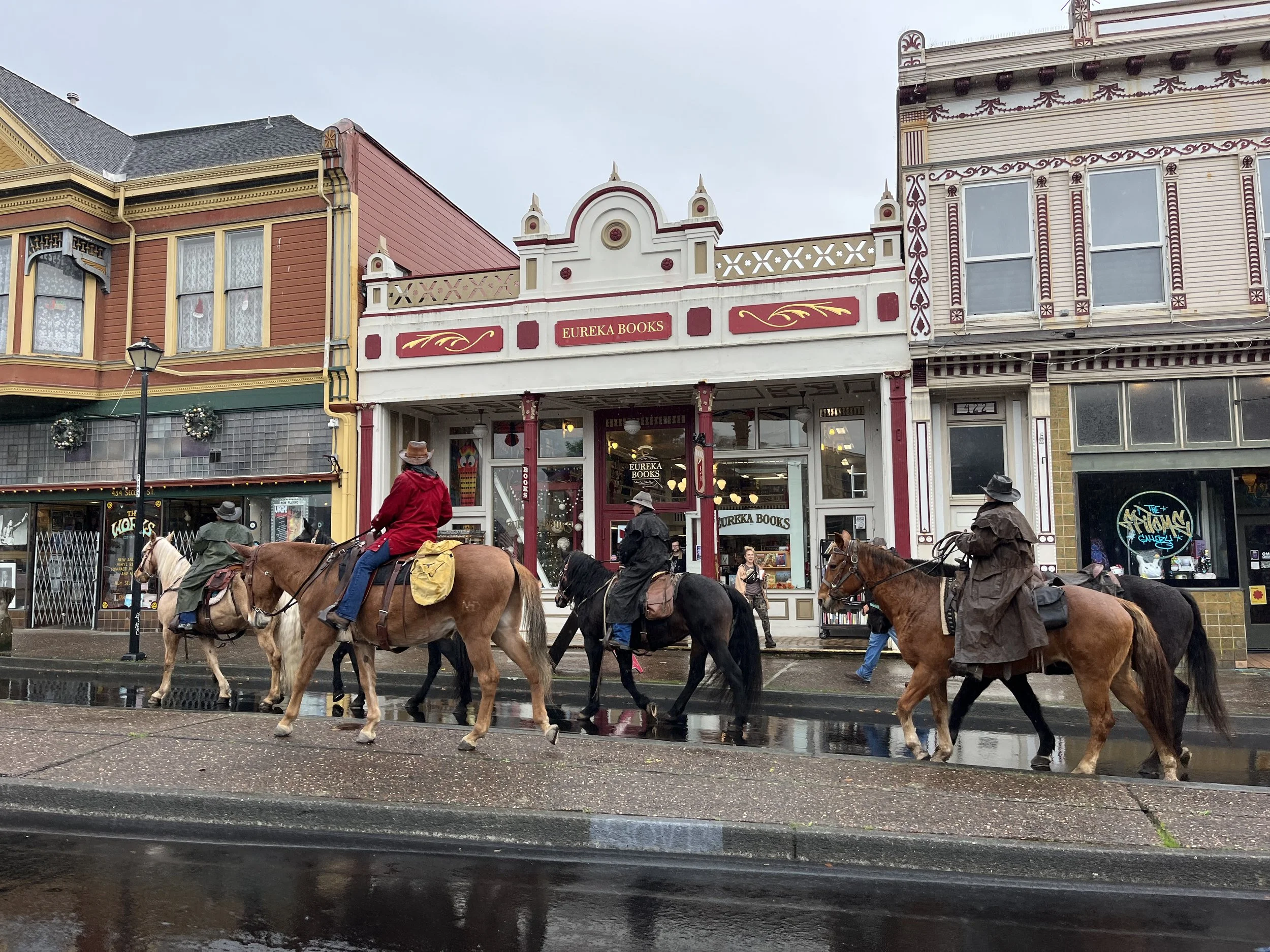 Holiday Spirit Food and Fund Drive — Food for People