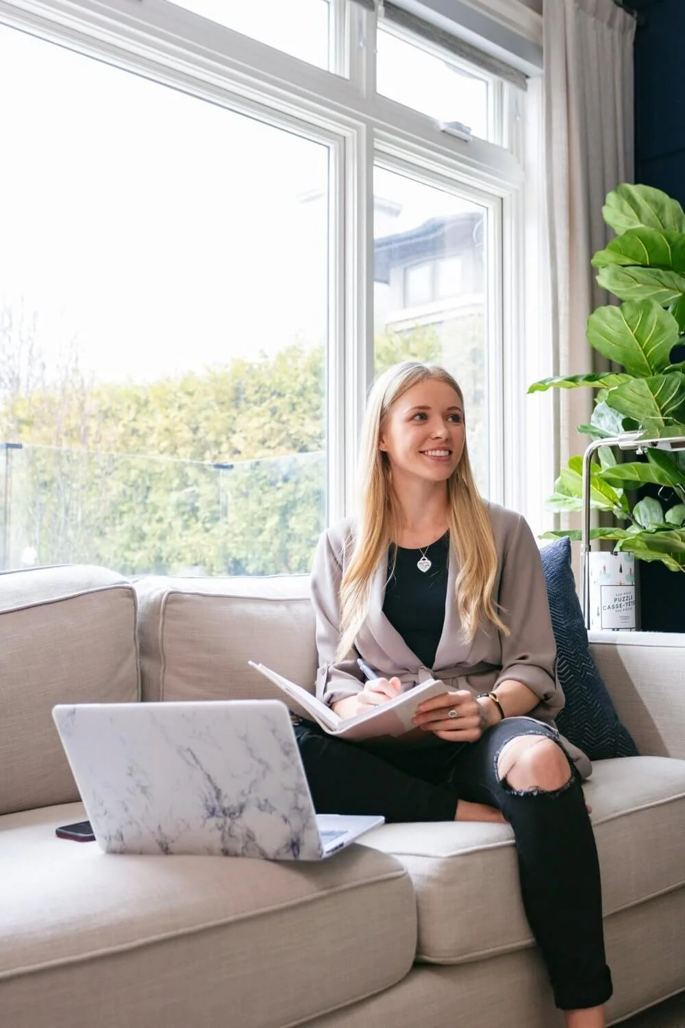 Selling Social | Social Media Tools & Templates for Real Estate Agents