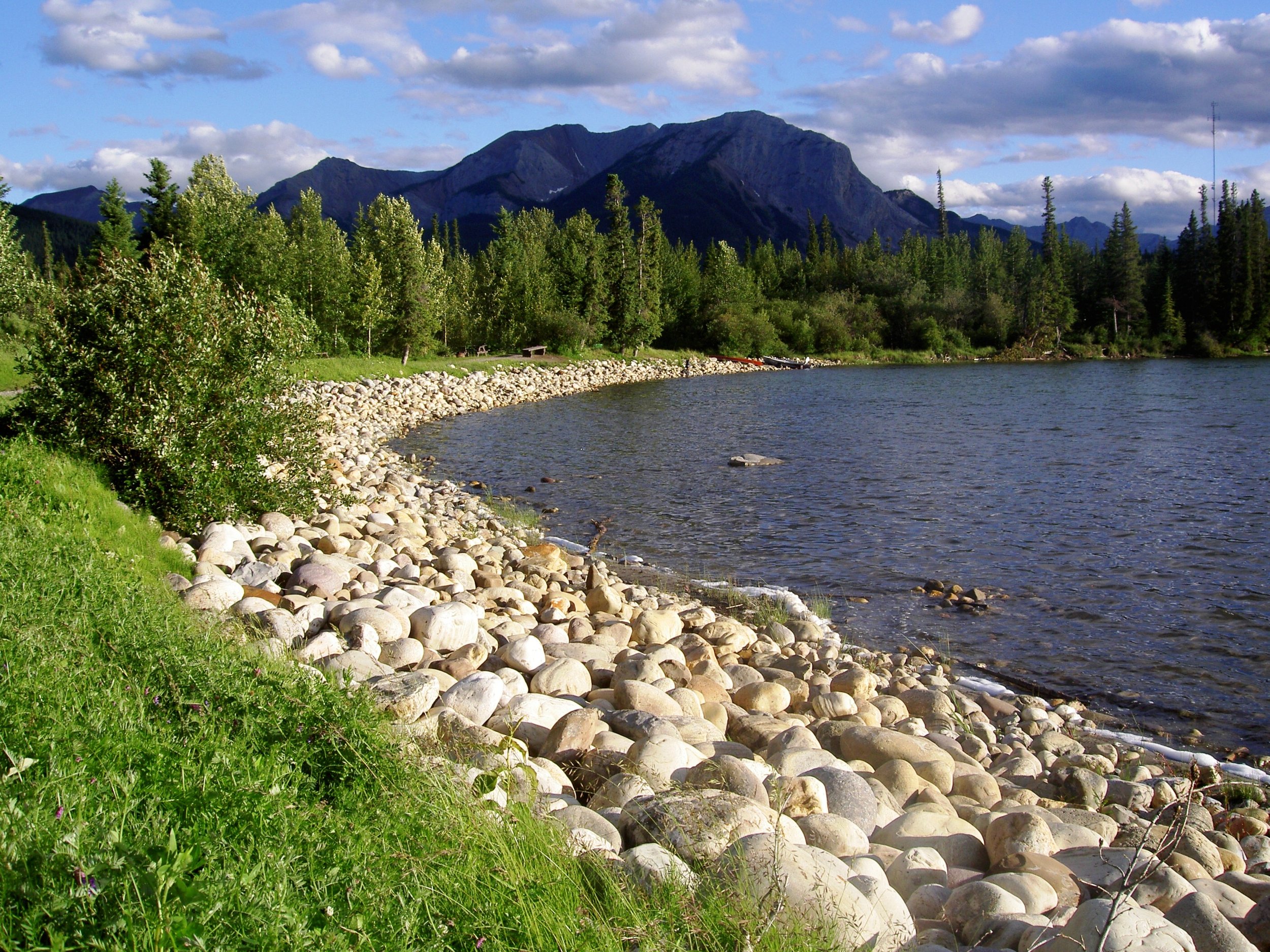 Explore Outdoors — Hinton Northern Rockies