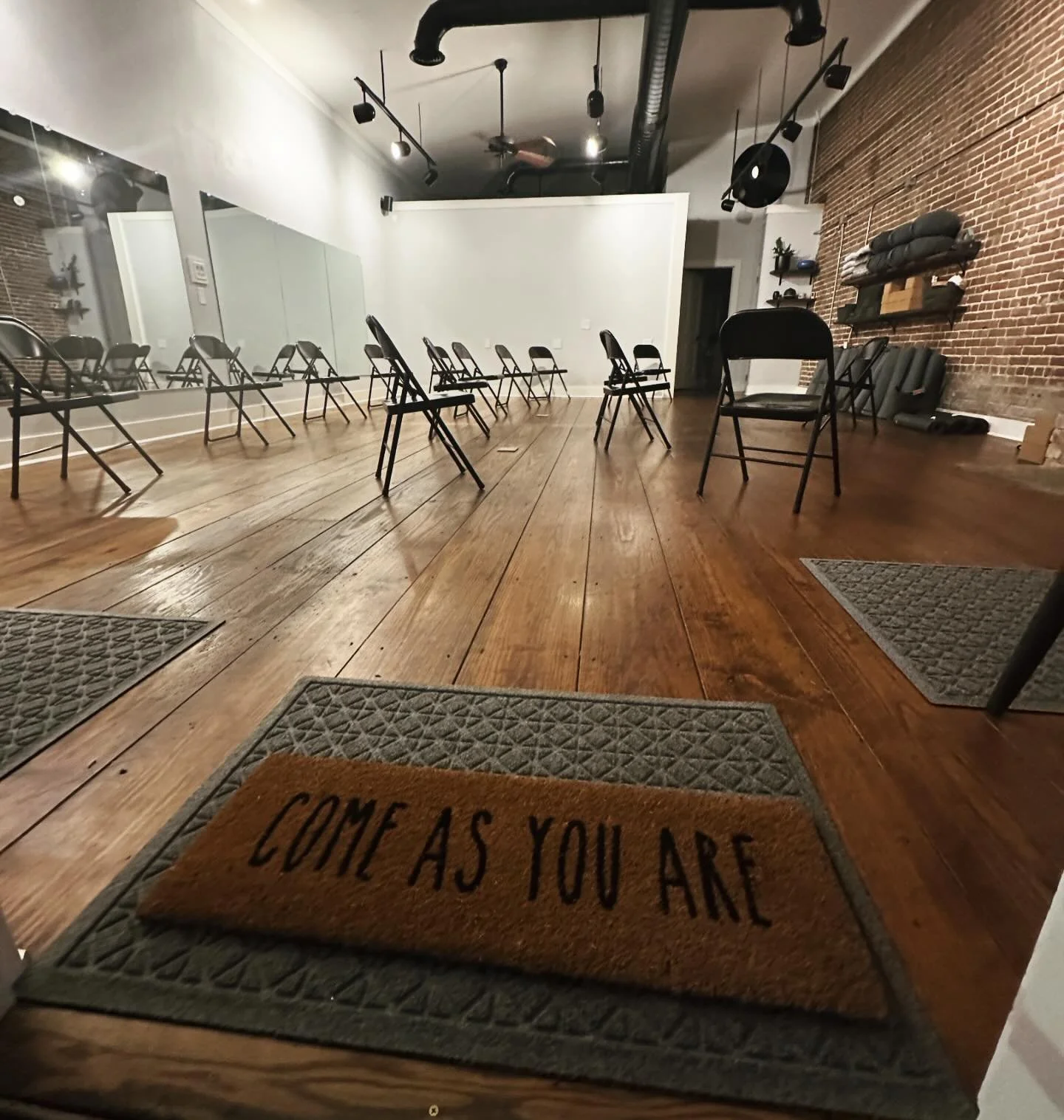 Balancing Breath Yoga & Mindfulness Studio