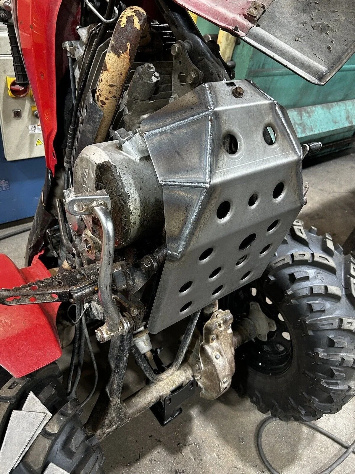 Swamp Outlaw 1985-1987 Honda Big Red 250ES Custom 2" Lift Kit With ...