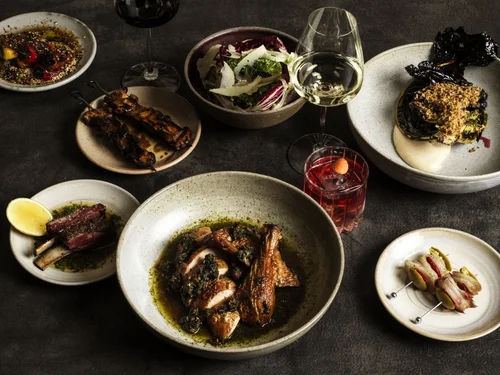 dining — arkhé restaurant & bar