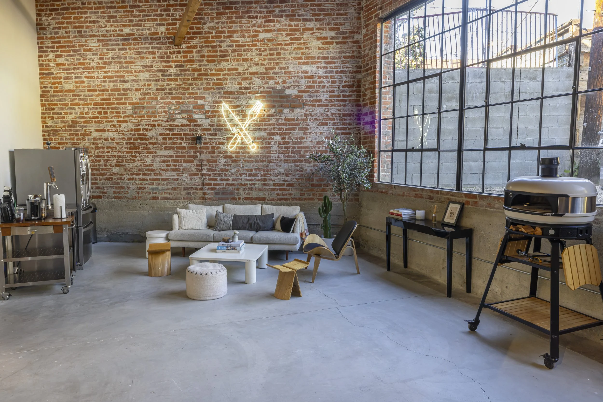 BACK OFFICE — STEEZ STUDIOS