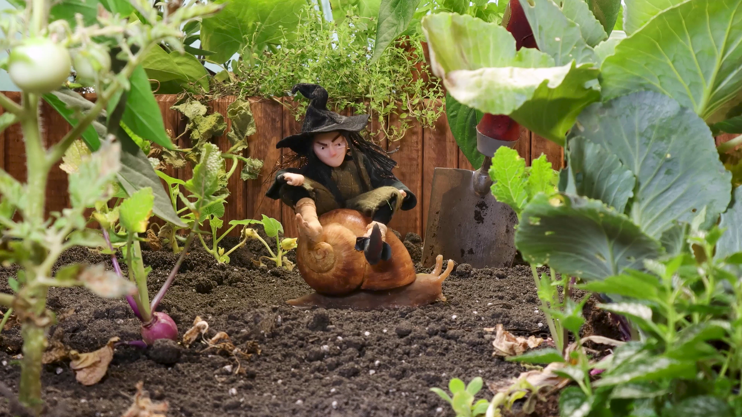 The Tiny Angry Witch