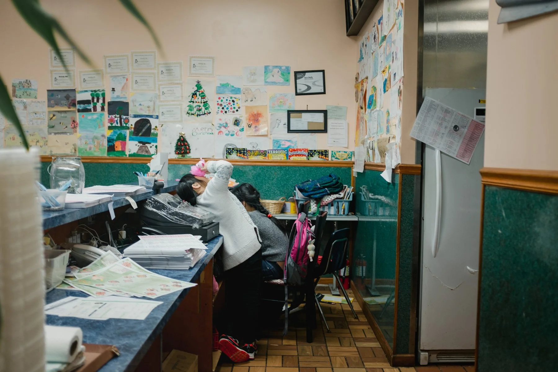 Chinese Restaurant Kids — Hannah Yoon Photography