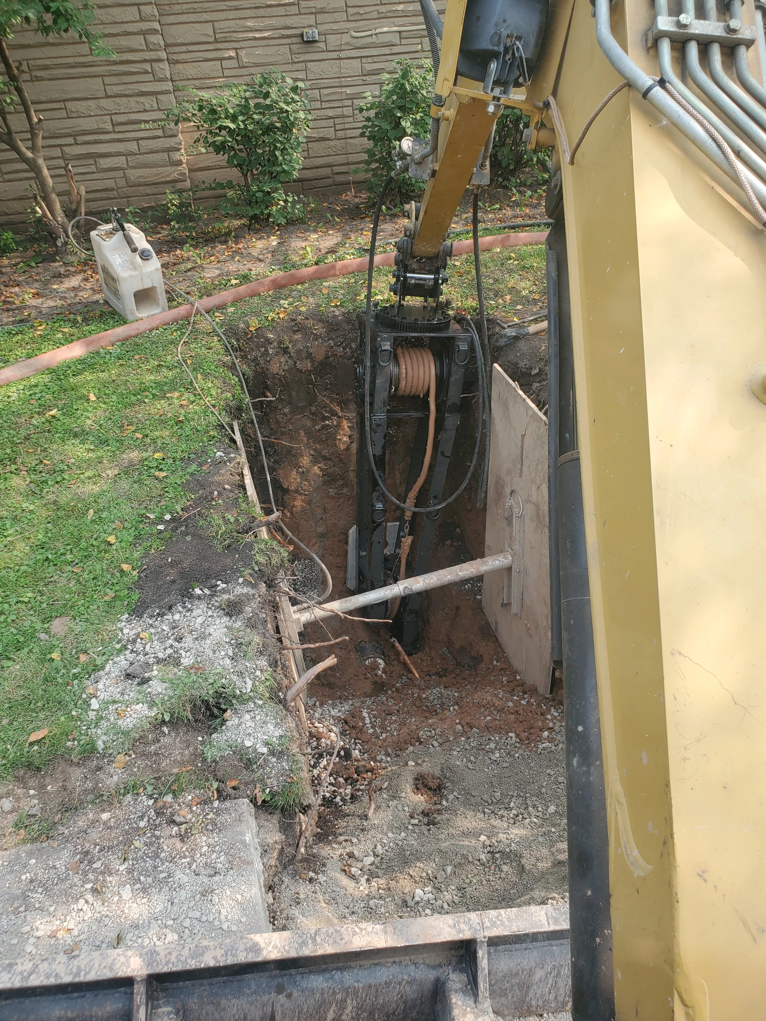 ACME Trenchless