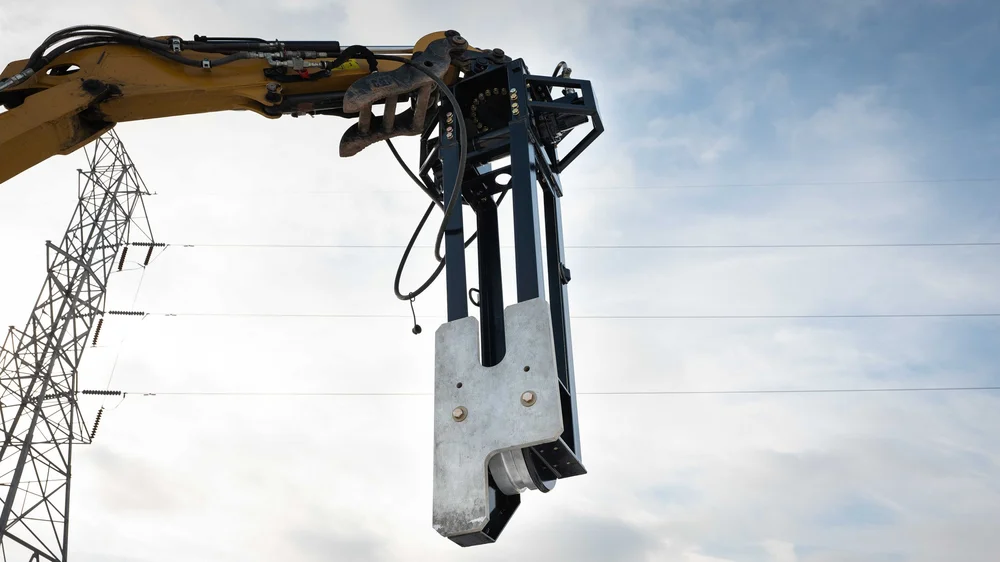 Our ACME Pipe Winch Simplifies Your Pipe Pulling Process — ACME Trenchless