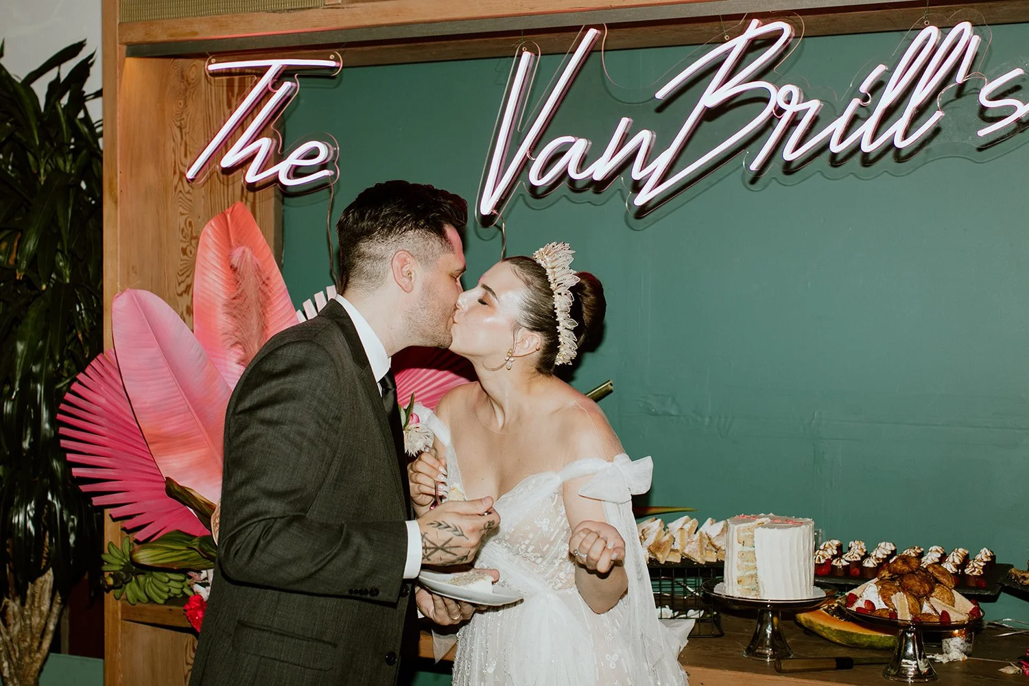 LOS ANGELES WEDDING PHOTOGRAPHER
