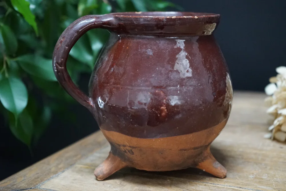 Earthenware Jug — l'original