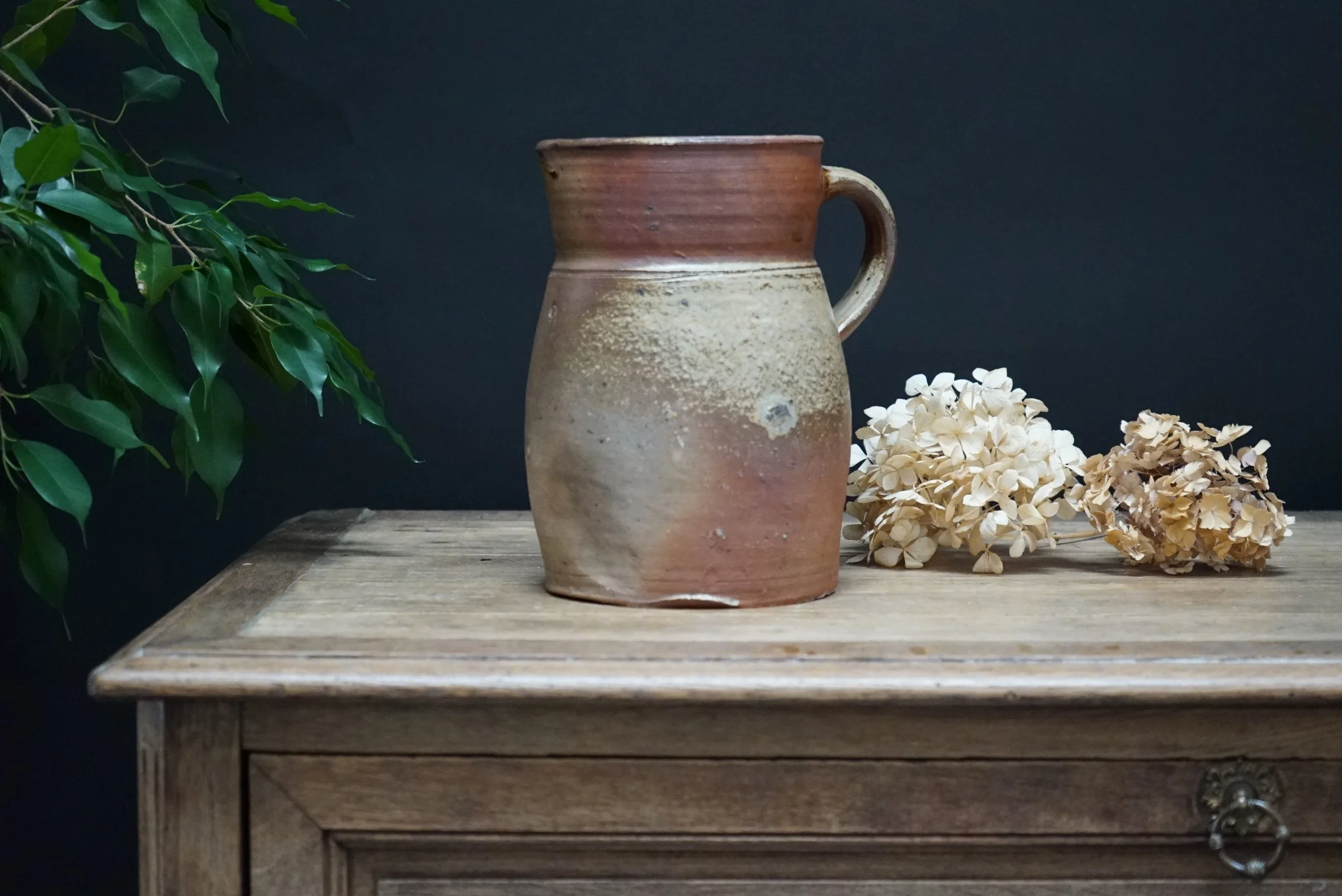 Earthenware Jug — l'original