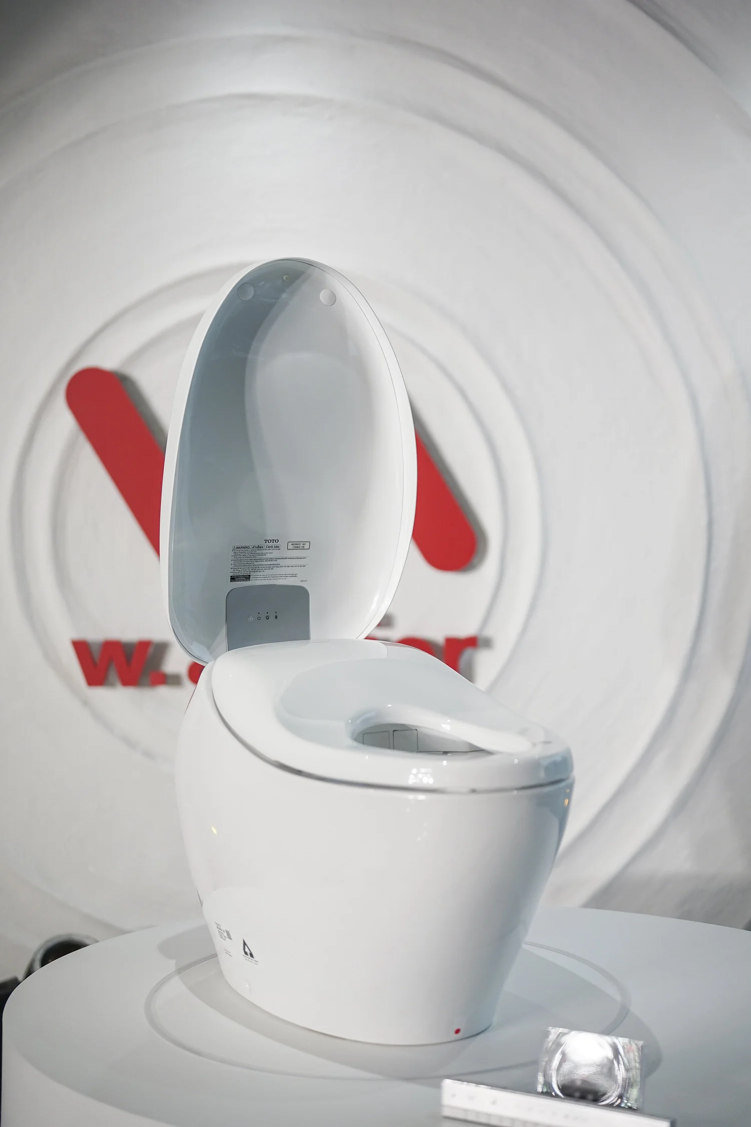 Smart Bathrooms, Smarter Living: TOTO’s NEOREST Series Redefines Luxury ...