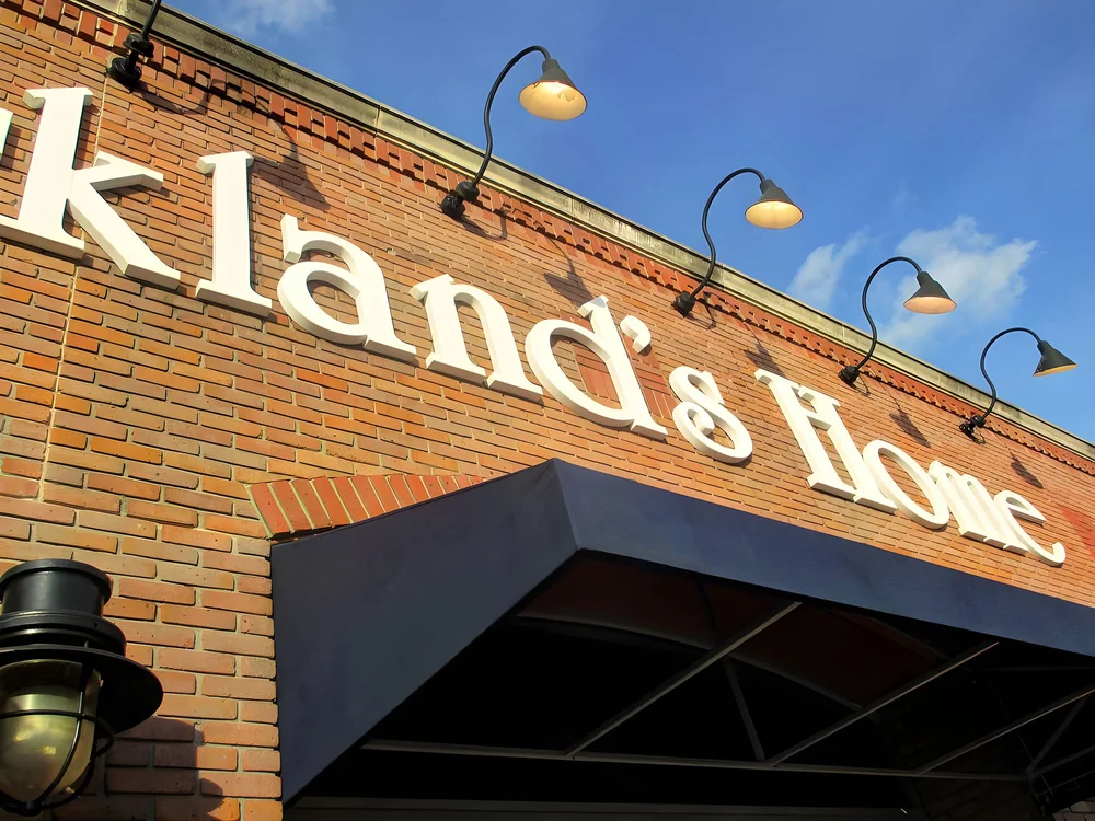 Non-Illuminated Sign Gallery | Bakers' Signs Houston — Bakers Signs