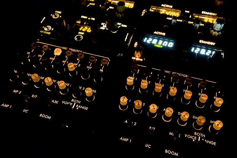 Converting Genuine B737 Audio Control Panels (ACPs) — Flaps 2 Approach ...