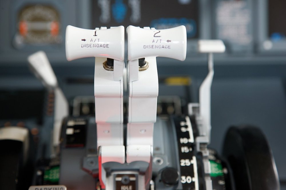 B737 Throttle Quadrant - Automated Thrust Lever Movement — Flaps 2 ...