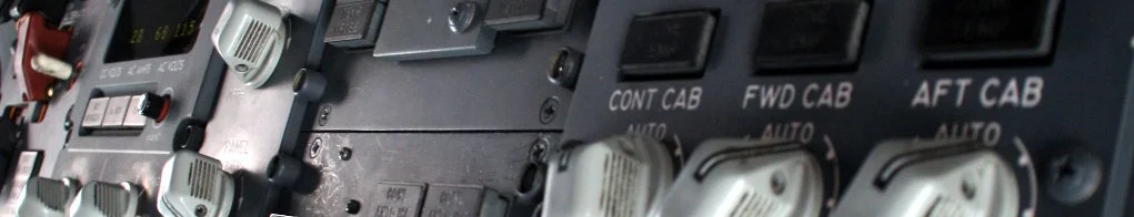 Avionics & Center Pedestal — Flaps 2 Approach - Boeing 737 Simulator ...