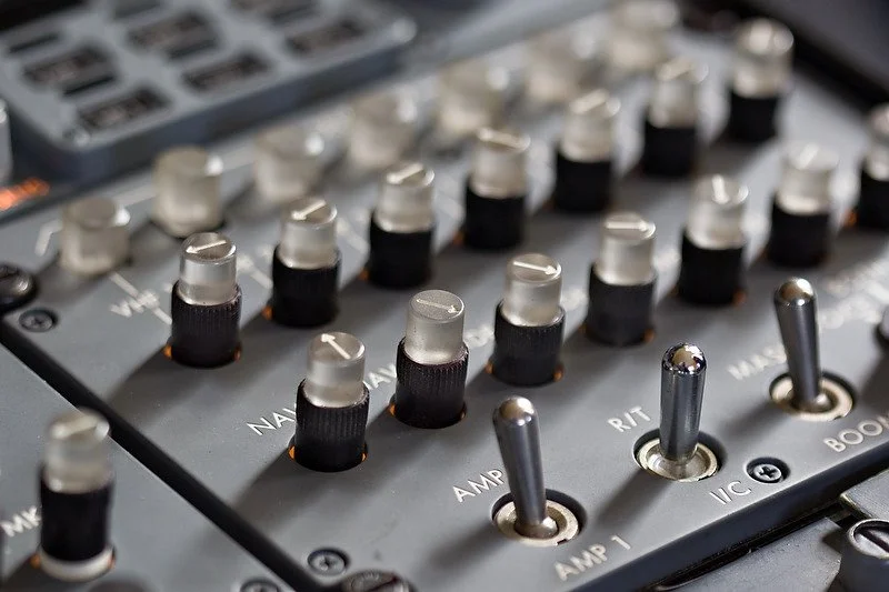 Converting Genuine B737 Audio Control Panels (ACPs) — Flaps 2 Approach ...