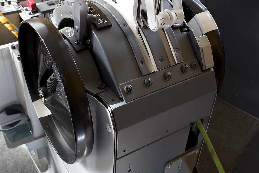 B737-500 Throttle Conversion to NG Style - Overview — Flaps 2 Approach ...