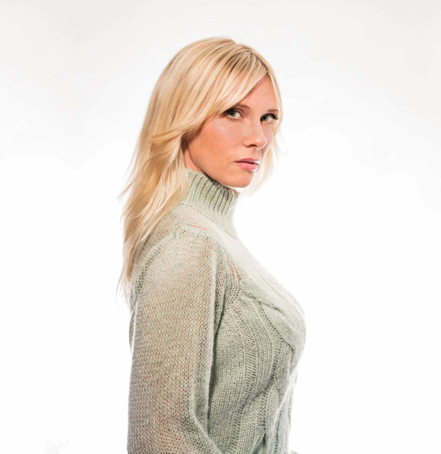 MEET LUCY — Lucy Walsh