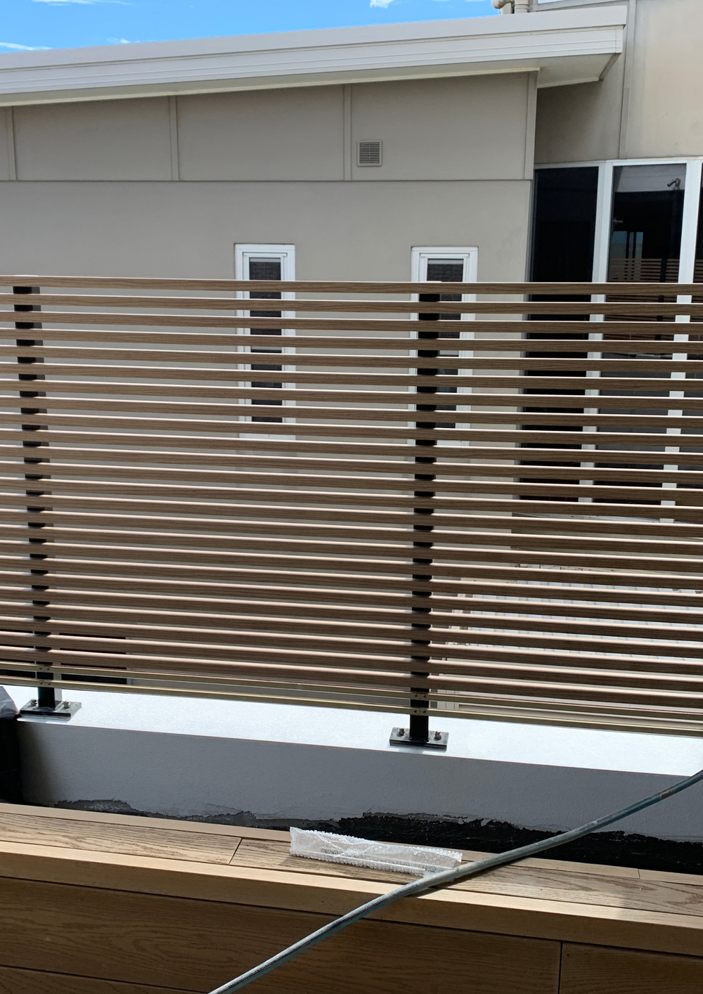 Knotwood & Bespoke Aluminium — Raptor Glass & Aluminium