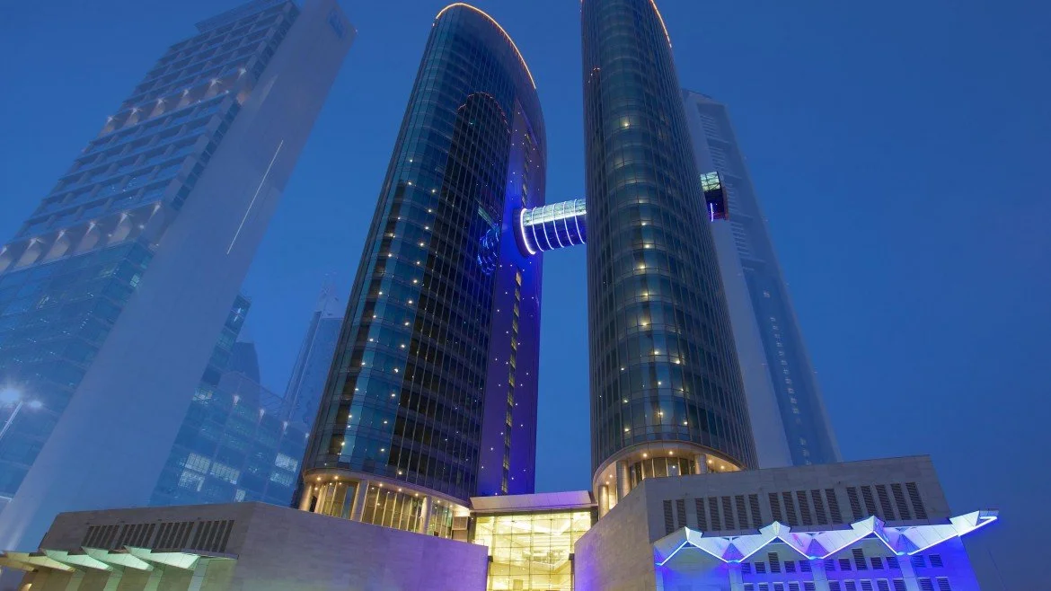Emirates Financial Towers | Premium Offices in DIFC Dubai — Magnum Opus ...