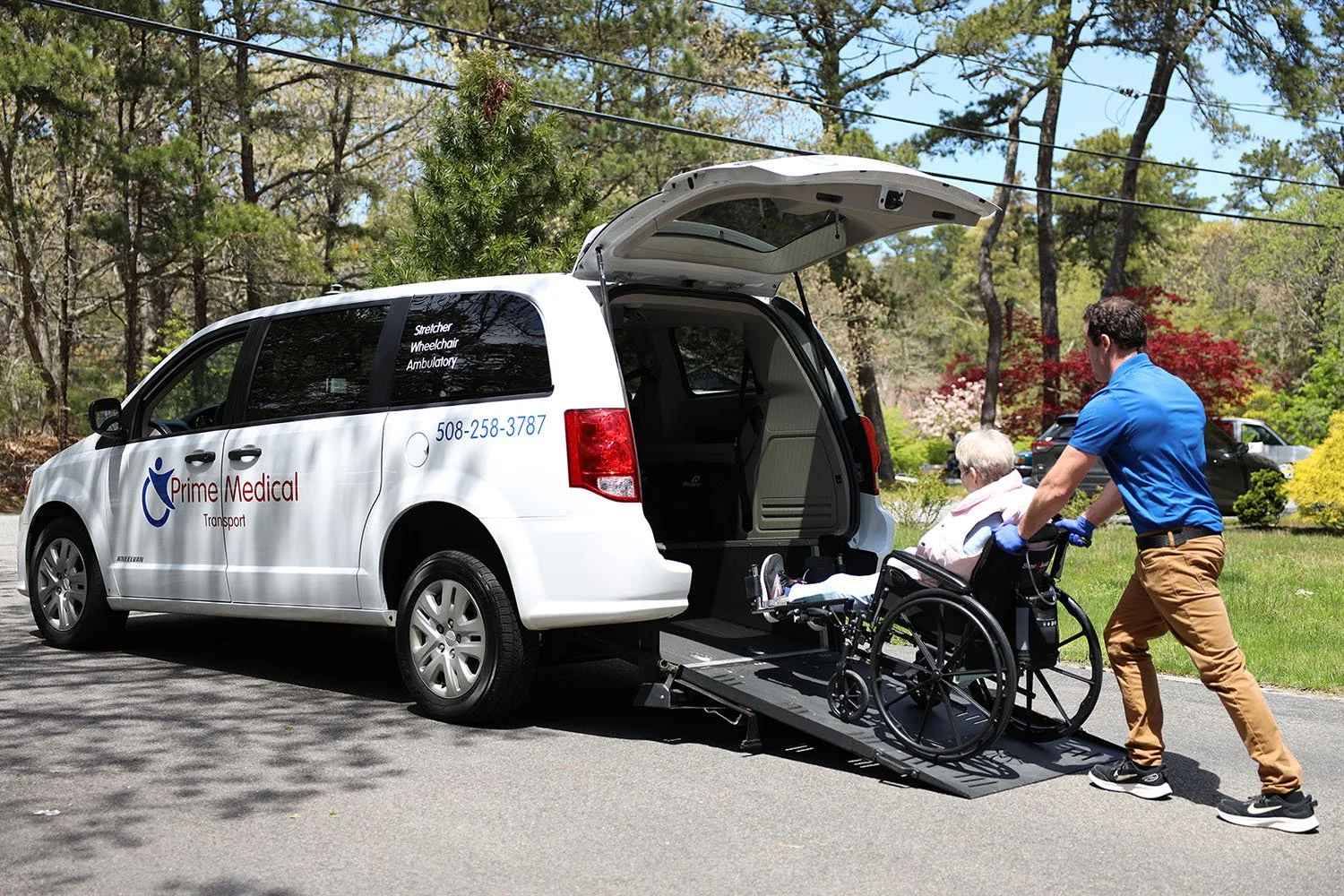 Prime Medical Transport | Senior and Wheelchair Transport