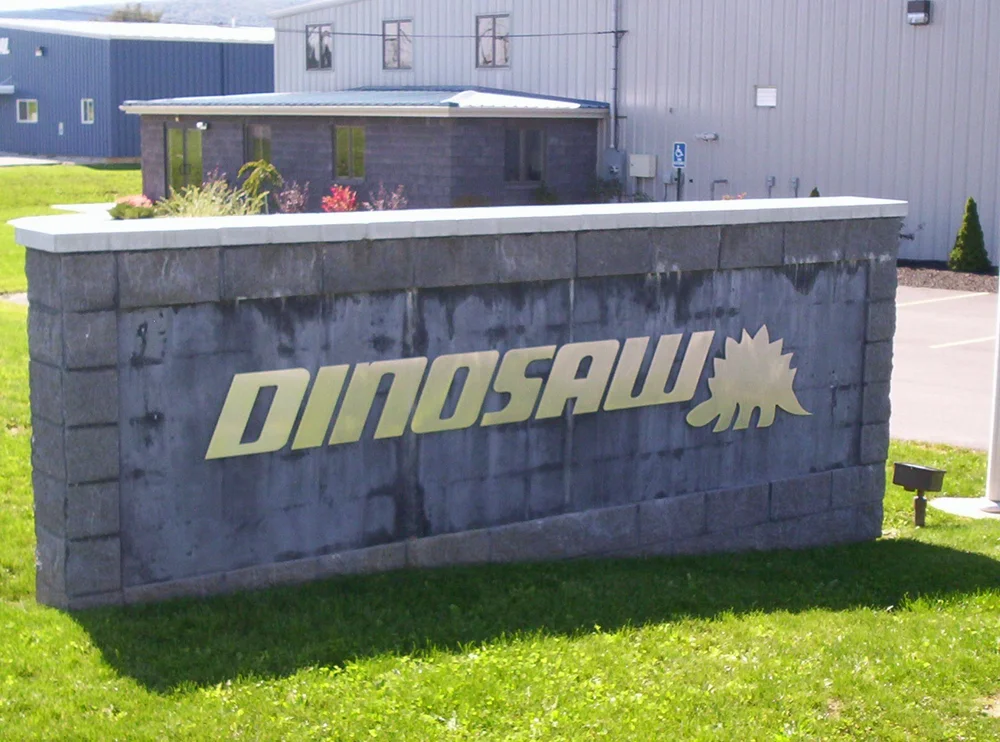 Pin-Mounted Letters — Ace of Signs