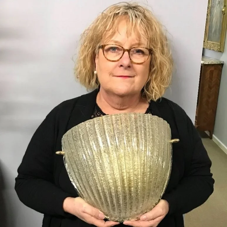 Madame Rae Rae - French Antiques Online