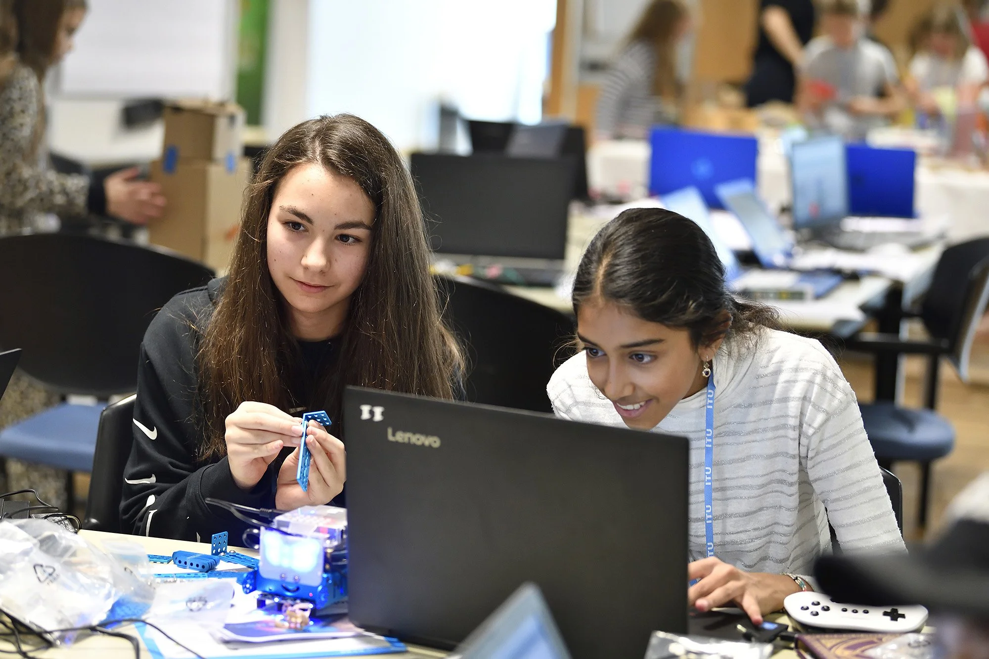 For Kids & Teens | Engage & Explore Today — TechLabs GmbH