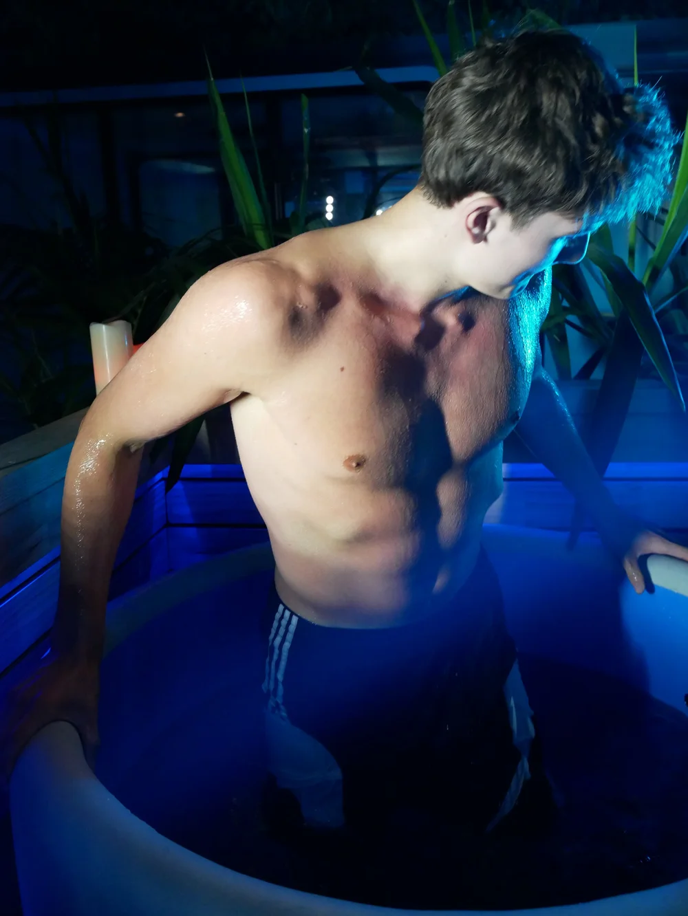 Infrared Sauna, Cold Plunge & Recovery Hub Wellington | Run Pōneke