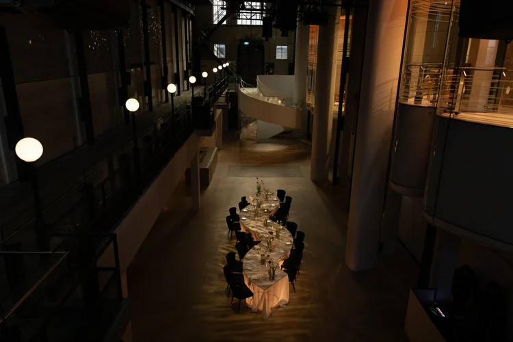 VAULT — MACHINE HALL