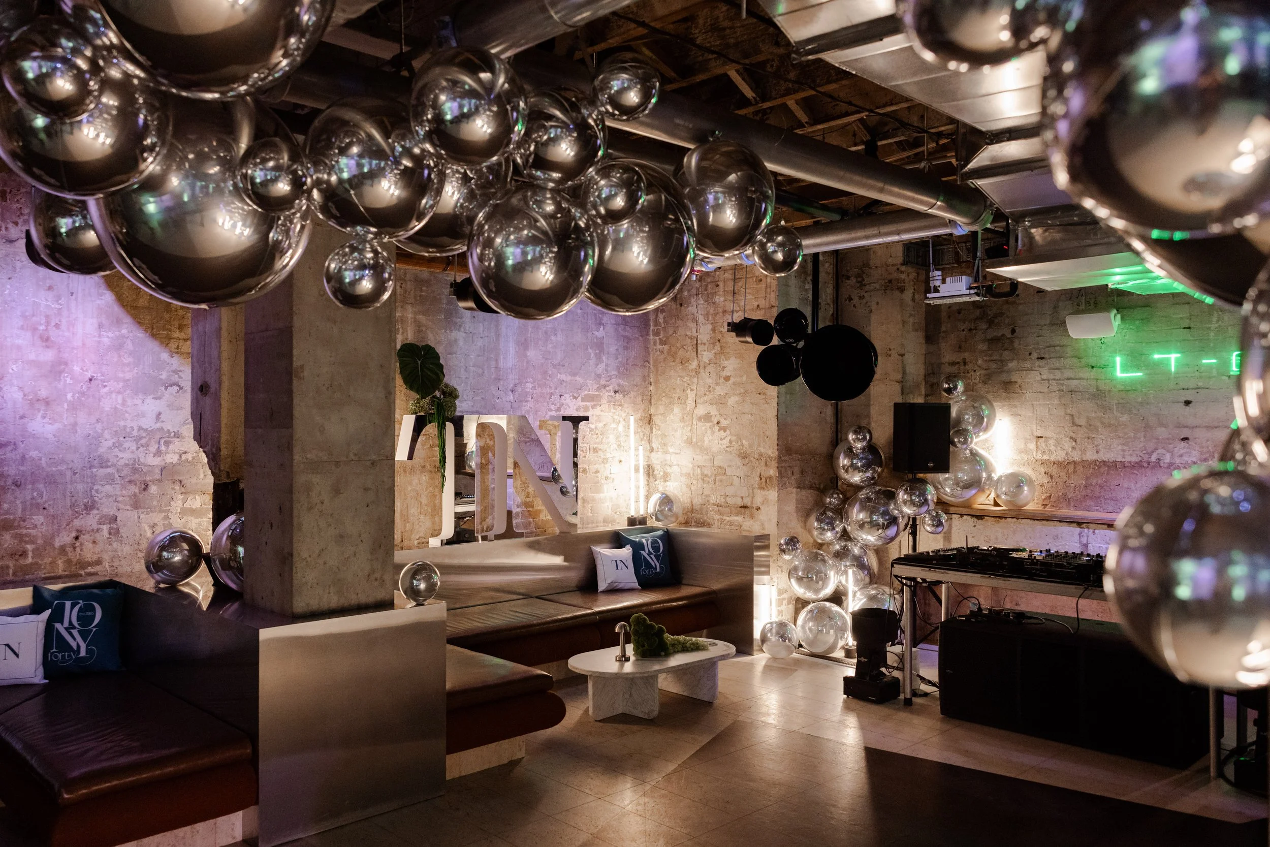 VAULT — MACHINE HALL