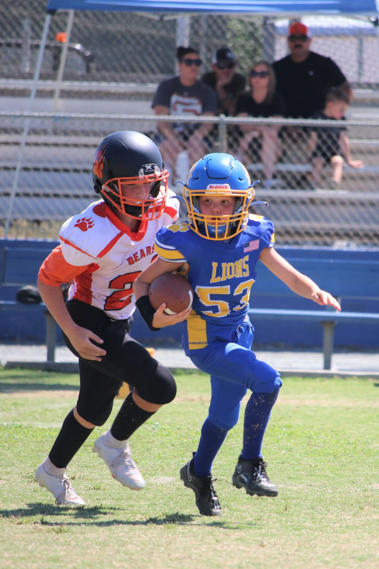 Football — Linden Youth Lions
