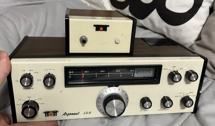 Coming over from the WK4DS page… — Ham Radio Today