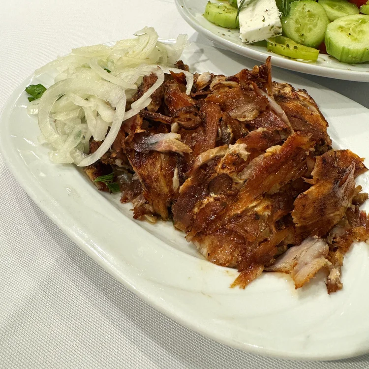 Your guide to Greek gyros: what is gyros and how is it different from ...